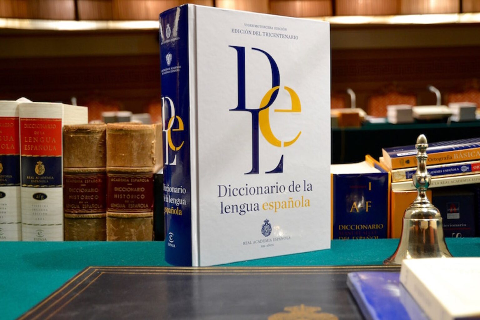 Se acabó el debate: la RAE termina con la polémica de Girona y Vizcaya ...