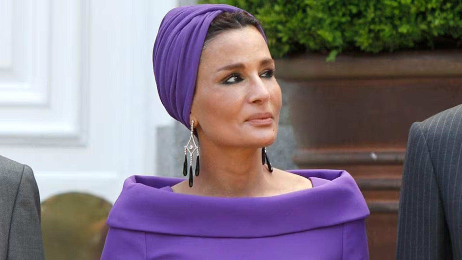 Sheikha Moza bint Nasser: la jequesa de Catar que no solo destaca en ...