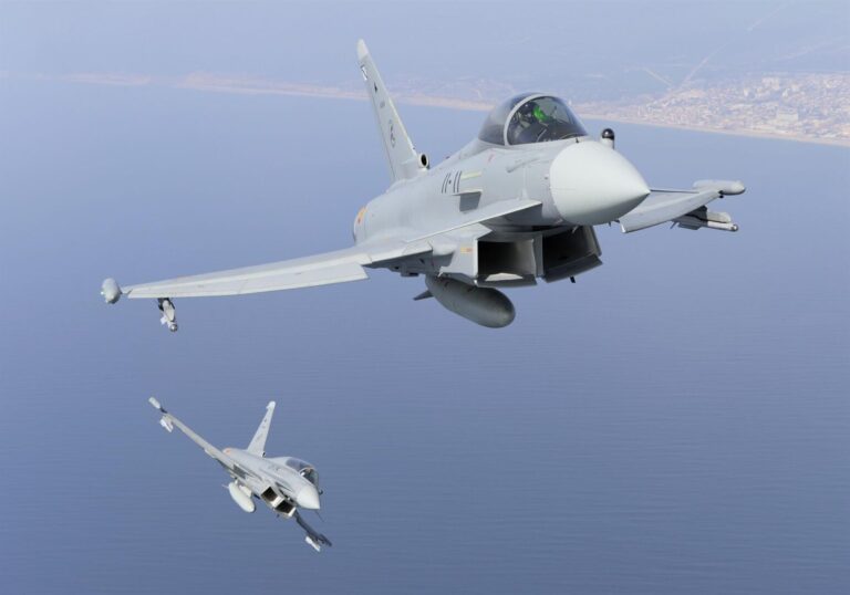 Indra mejora las prestaciones del misil con el que opera el Eurofighter ...